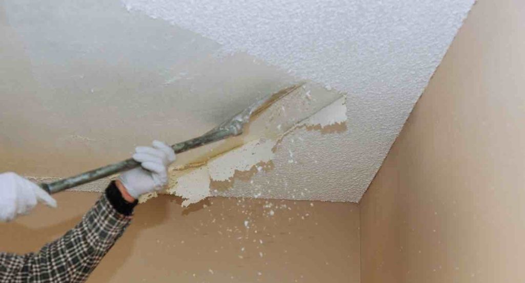 How To Remove Mold From Popcorn Ceiling: Definitive Guide | MR
